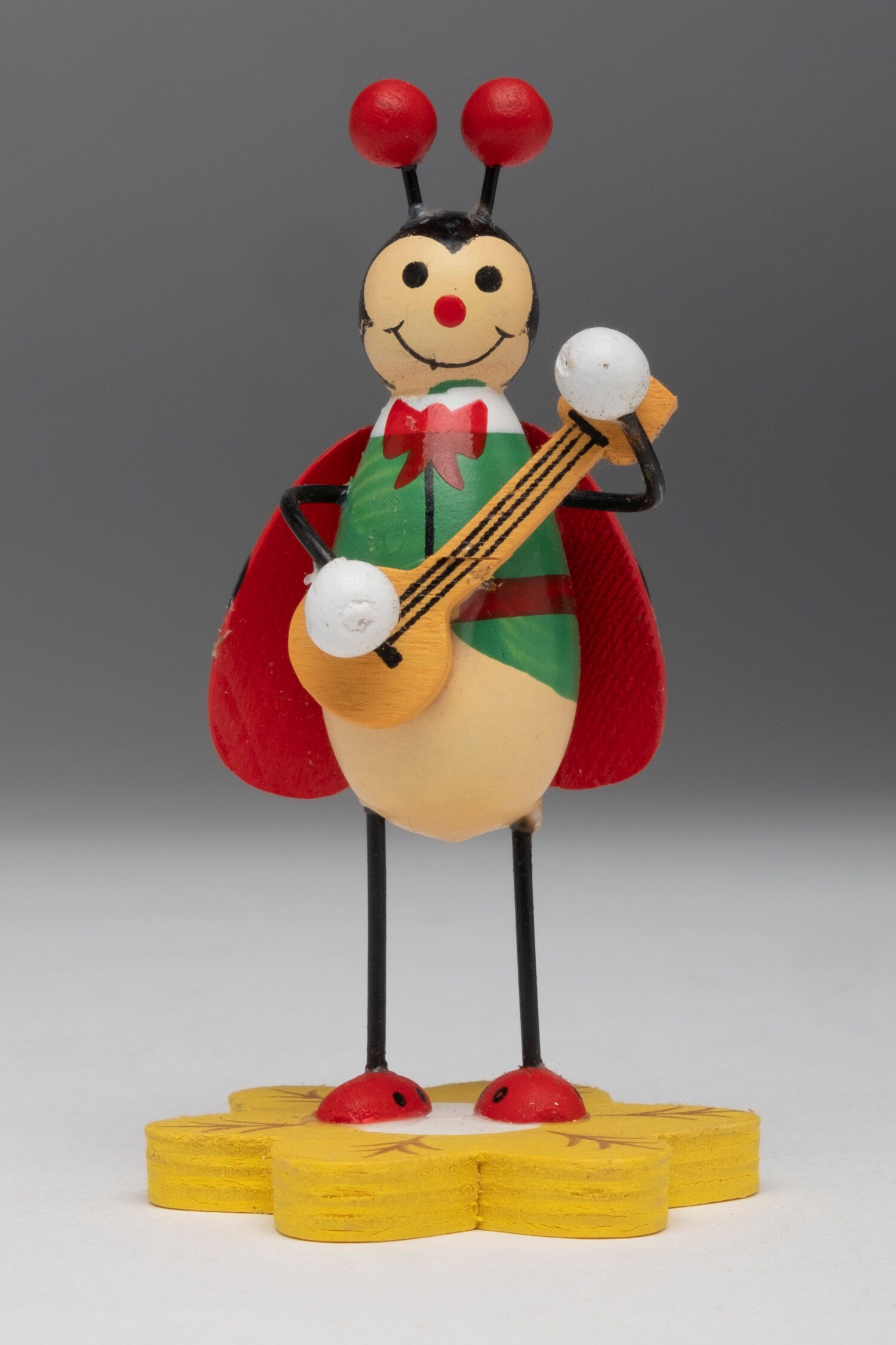 Art & Collectibles Vintage Volkskunst Hubrig lady bug guitar player ...