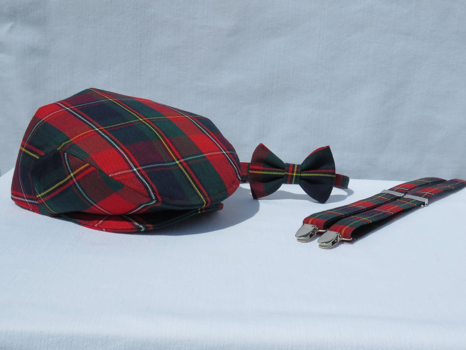 Quebec Tartan Flat Cap Suspenders and Bow Tie Set - Etsy