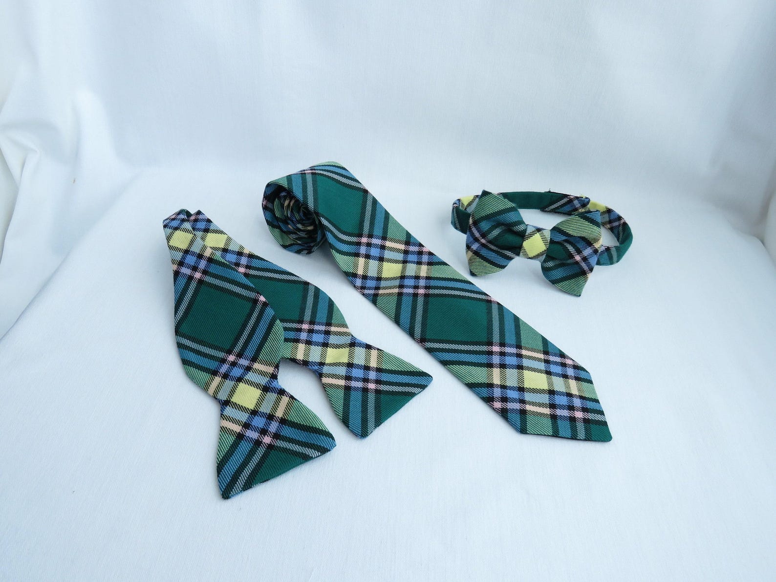 Alberta Tartan Neck Tie for Men A Law School Graduation Neck Tie - Etsy