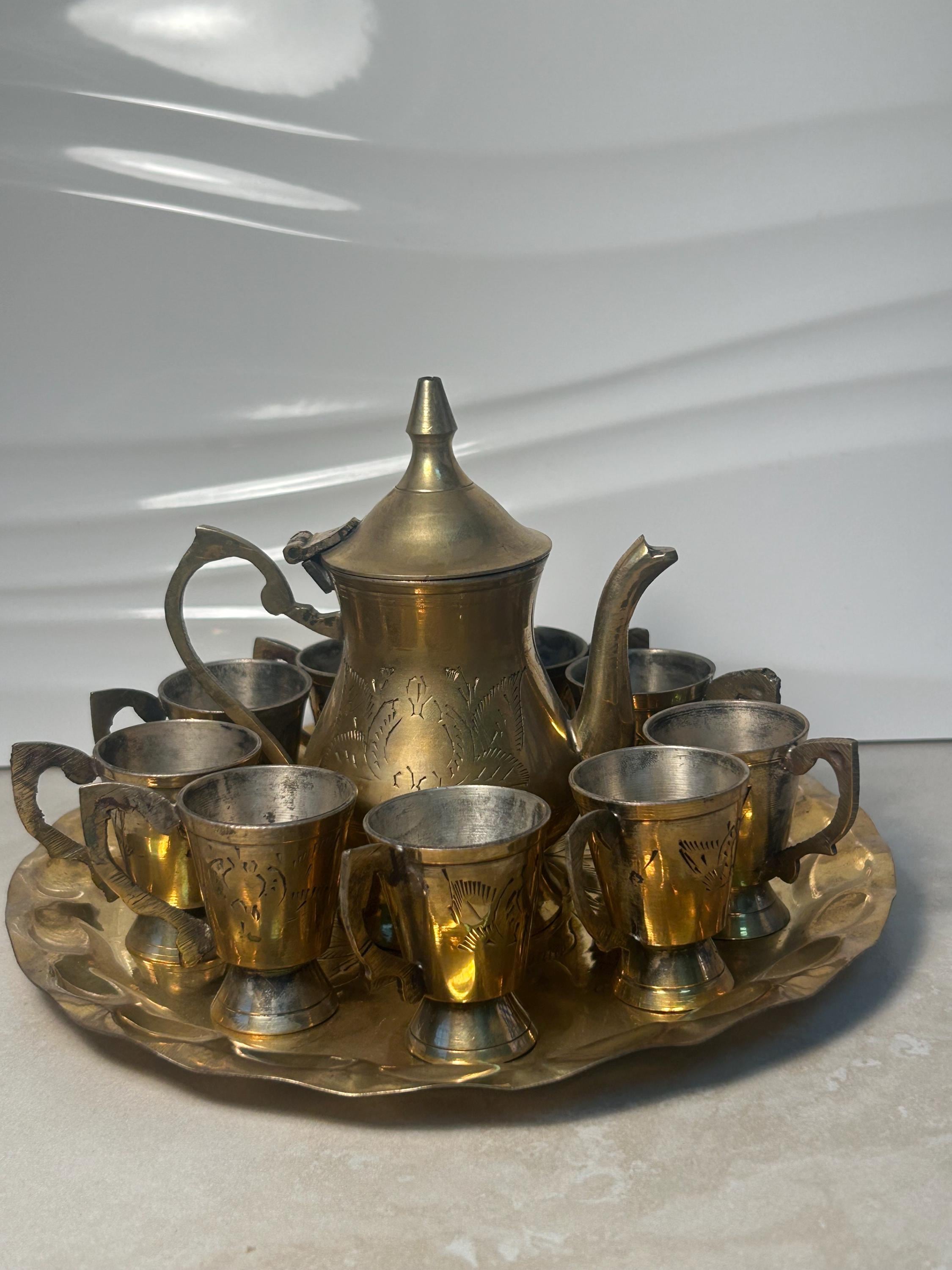Vintage Middle Eastern Brass Arabic Coffee Set | Dallah Coffee Pot With ...