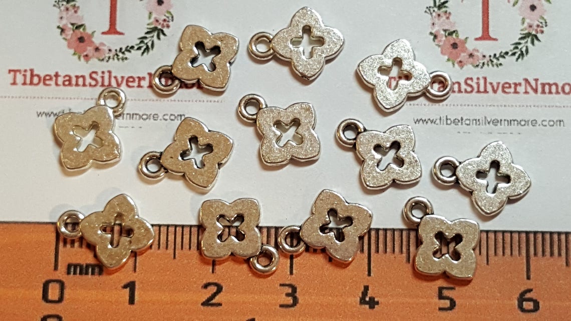 40 Pcs per Pack 13x10mm Plain 4 Clover Coin Tag Charms Antique - Etsy
