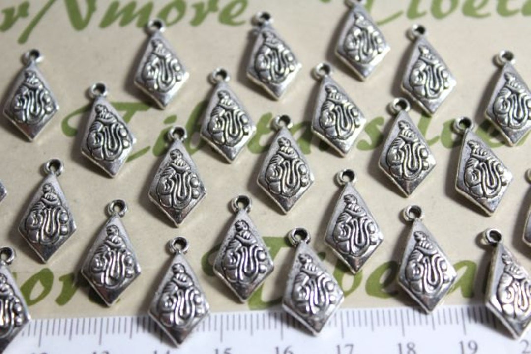 20 Pcs per Pack 18x12mm Mayan Glyph Charm Antique Silver Finish Lead ...