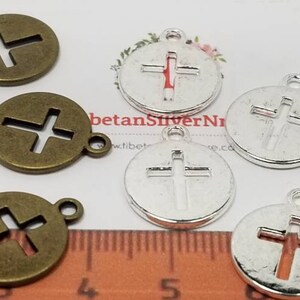 14 Pcs per Pack of 14mm Plain Cut Out Cross Coin Pendant in Silver ...