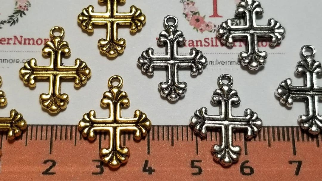 20 Pcs per Pack 18mm Small Cross Charms Antique Gold or Antique Silver ...
