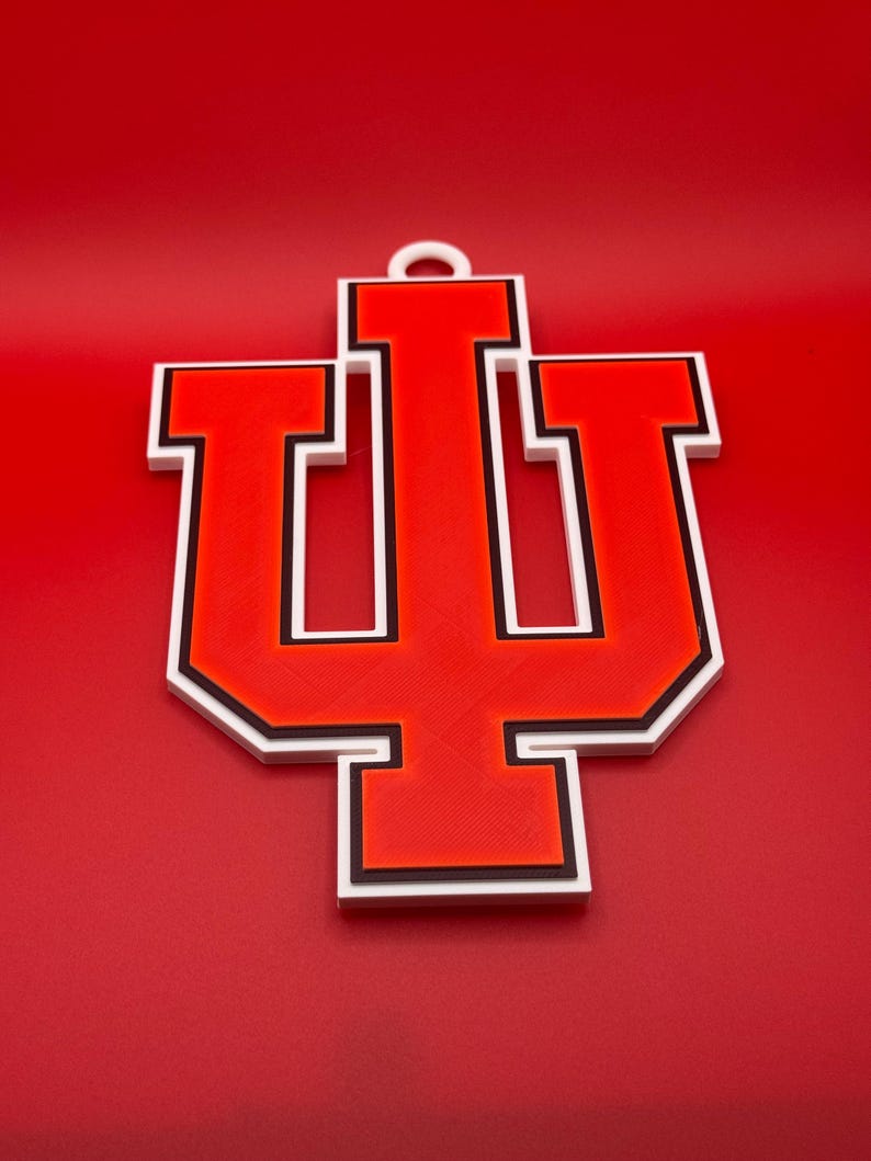 3D Printed IU Chunky Necklace - Etsy