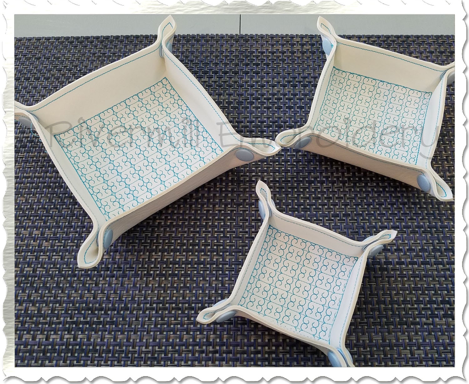 In the Hoop Snap Tray Machine Embroidery Design - 3 Sizes - Etsy