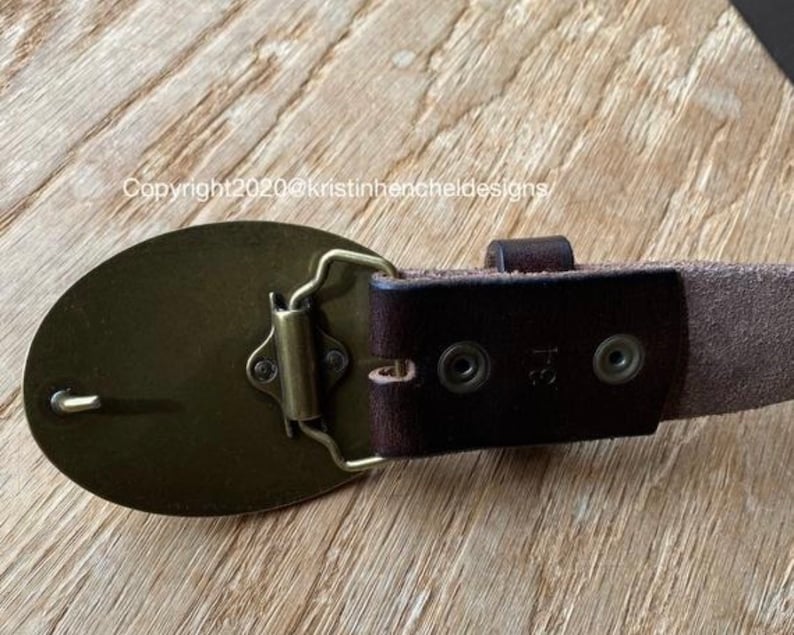 Upcycled Vintage Repurposed Vinyl Belt Buckle - 3 Sizes Available - Etsy