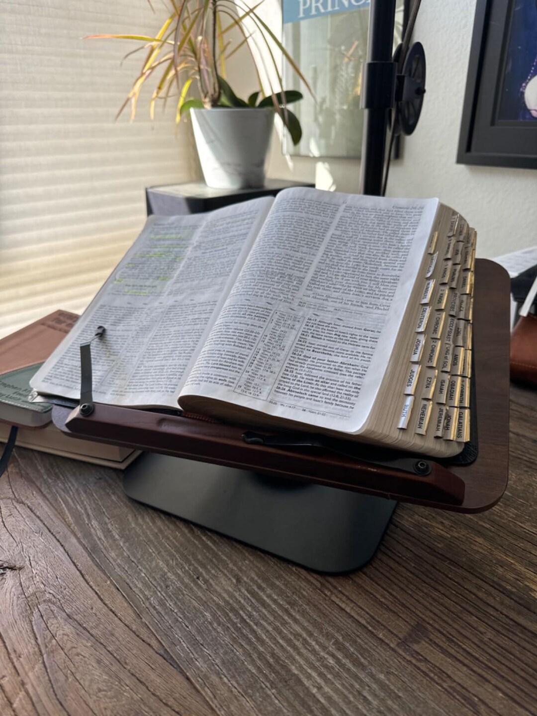 Wooden Handmade Book Stand Modern Book Stand Book Organizer Cookbooks ...