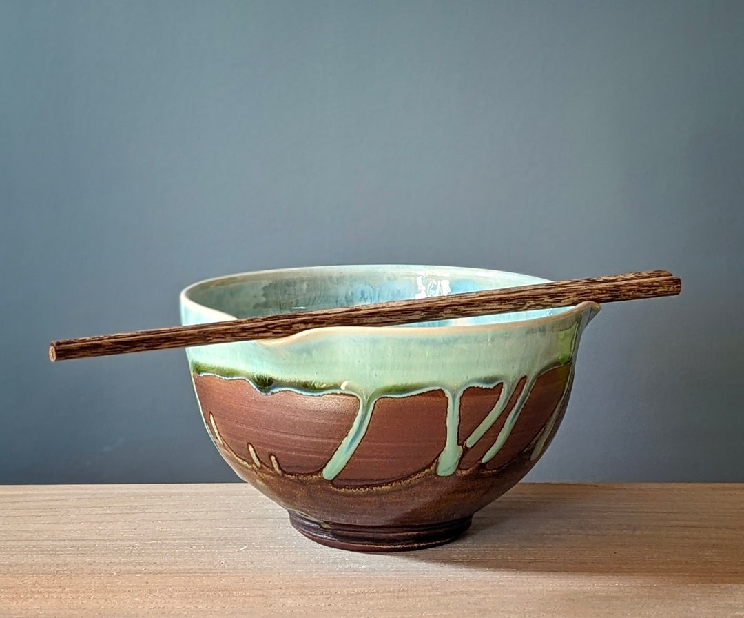Pottery Noodle Bowl or Ramen Bowl, Rice Bowl With Wooden Bamboo ...