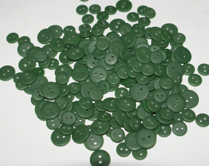 Bulk Buttons 200 Dark Green Buttons Two Hole 7/16" to 9/16" Lot 978 - Etsy