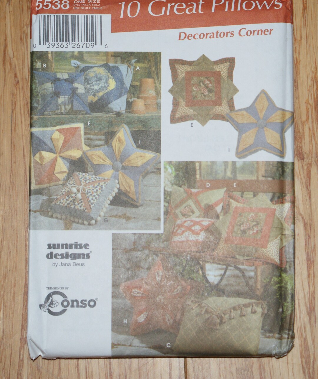 Retired Simplicity Crafts Pattern Quilted Pillows 5538 10 Great Pillow ...