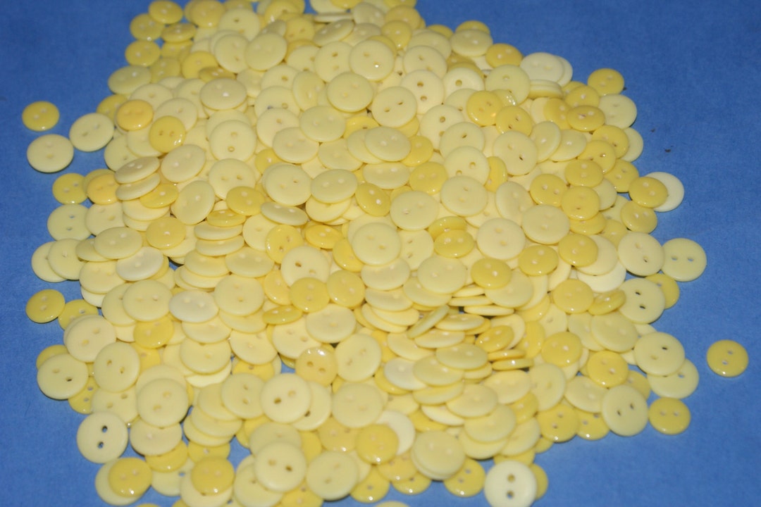 Bulk Lot 450 Small Yellow Buttons Two Hole 3/8 to 1/2 Inch, Lot 2475 ...