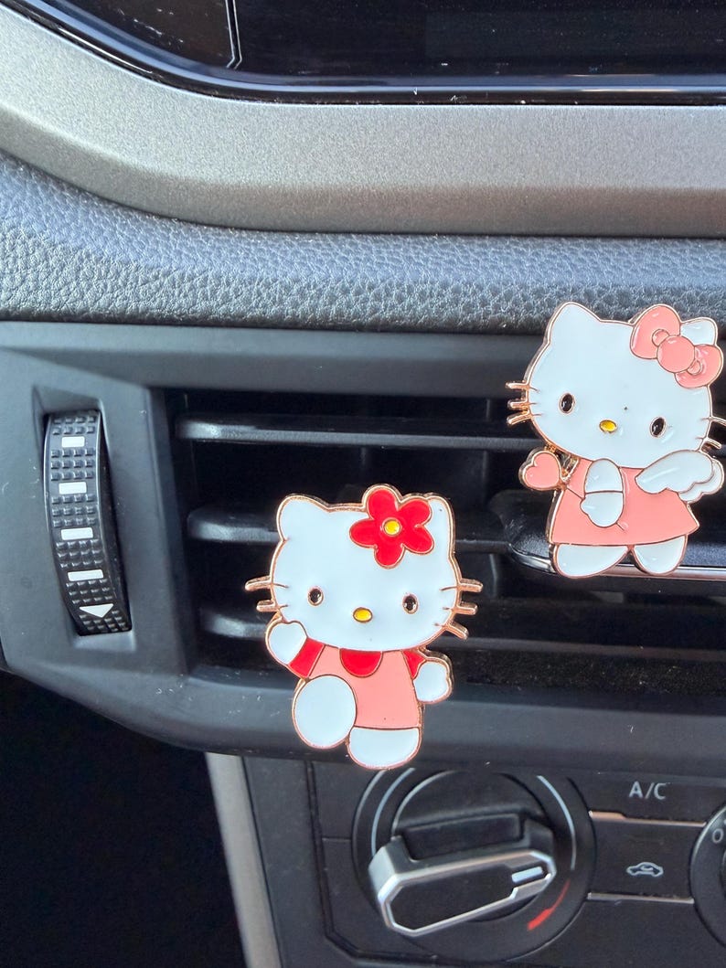 Cute Sanrio Hello Kitty Car Air Vent Clip | Decorative Car Vent Charms ...