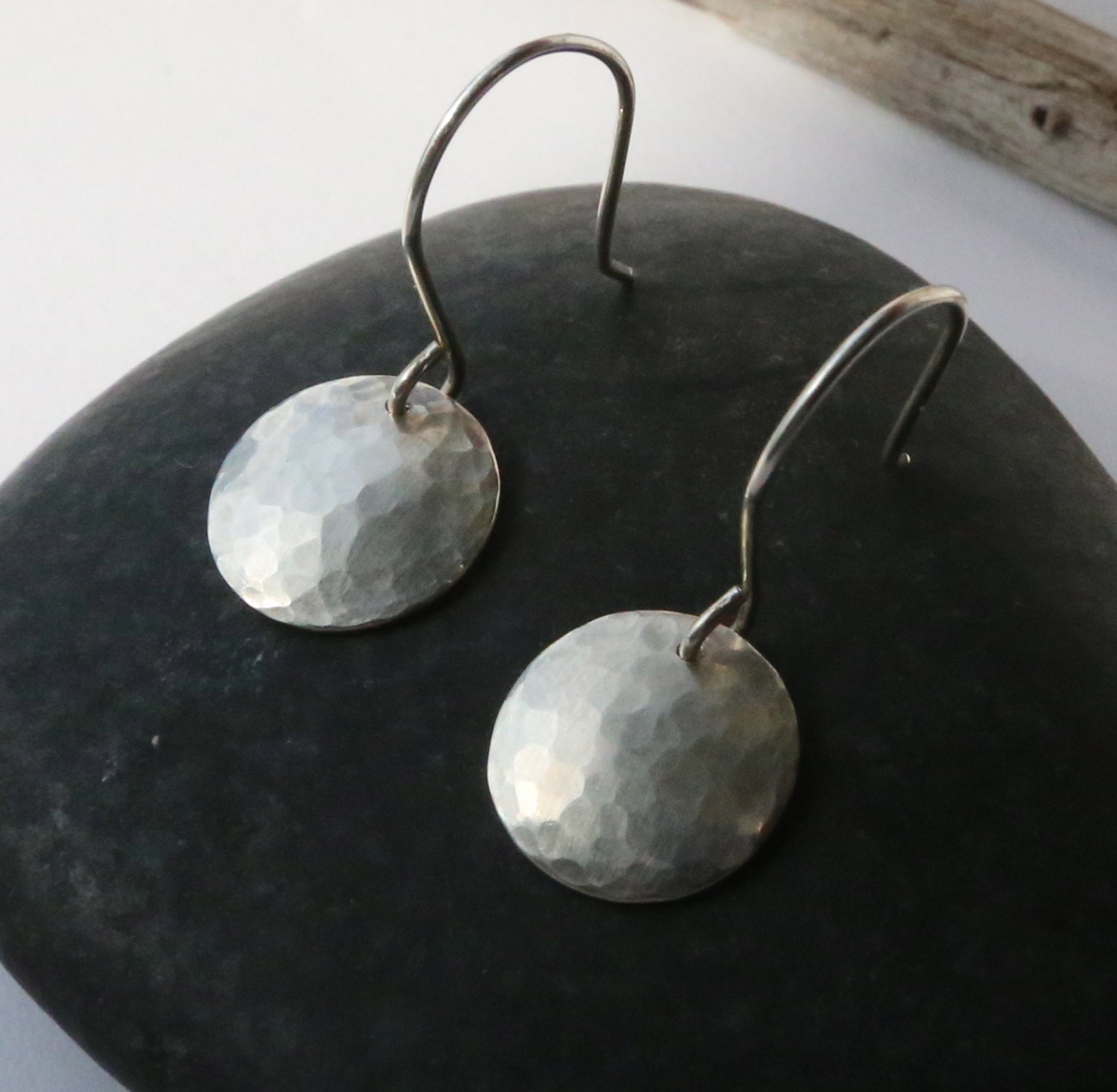 Small Hammered Silver Disc Earrings - Simple Round Silver Earrings ...