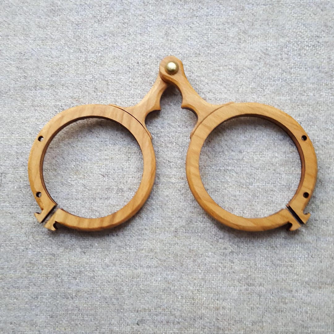 Medieval Wooden Eyeglasses Frame –netherlands, Early 15th Century ...