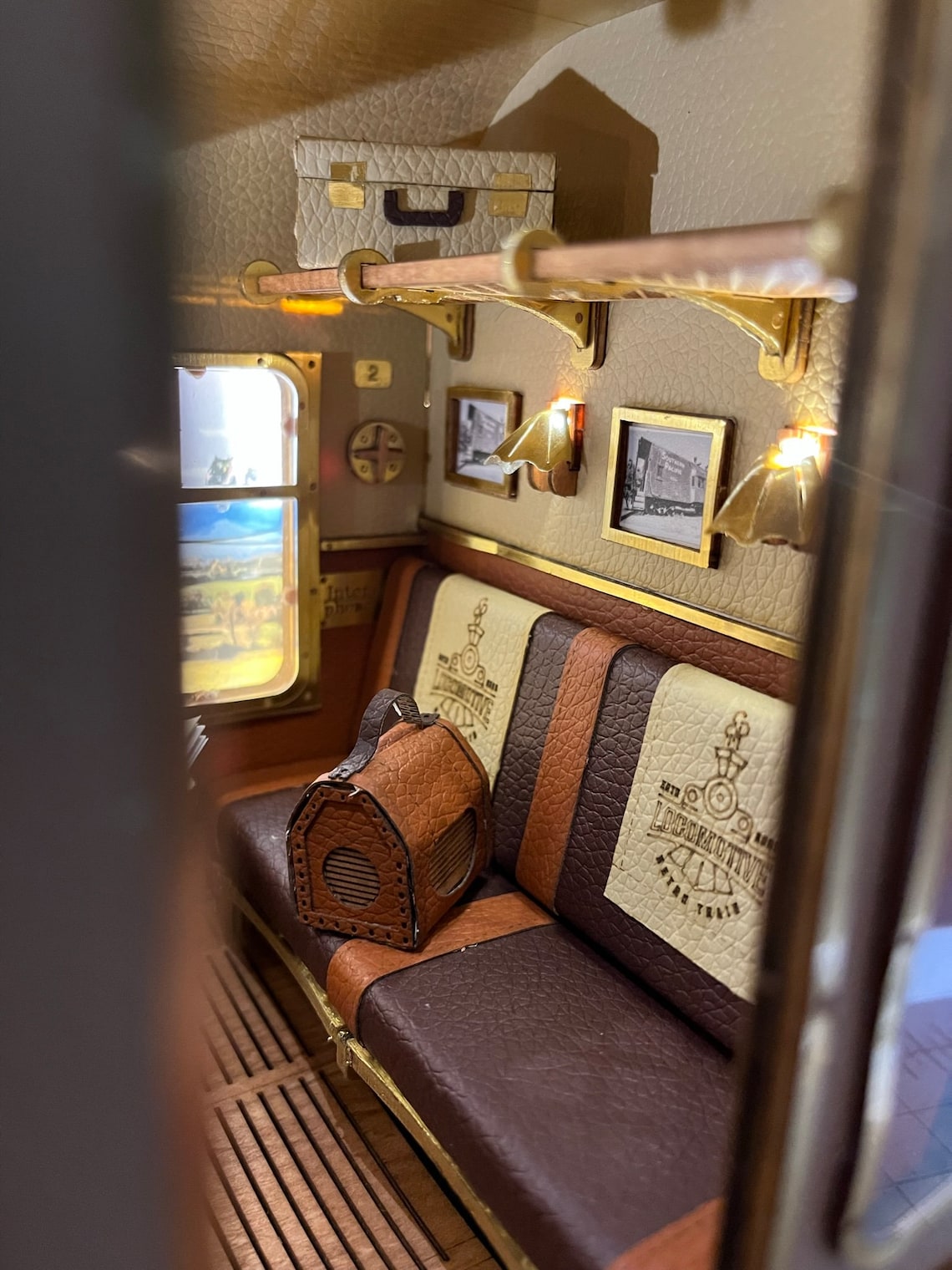 Incredible Moving Train Cabin Book Nook Diorama - Etsy Canada