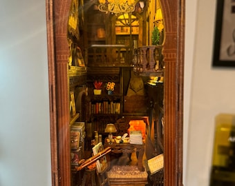 Library Book Nook Diorama Miniatures Bookshelf Insert Miniature Library ...