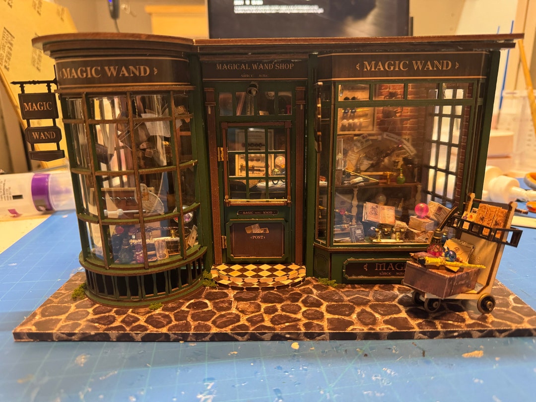 Harry Potter Wand Shop Diorama - Etsy