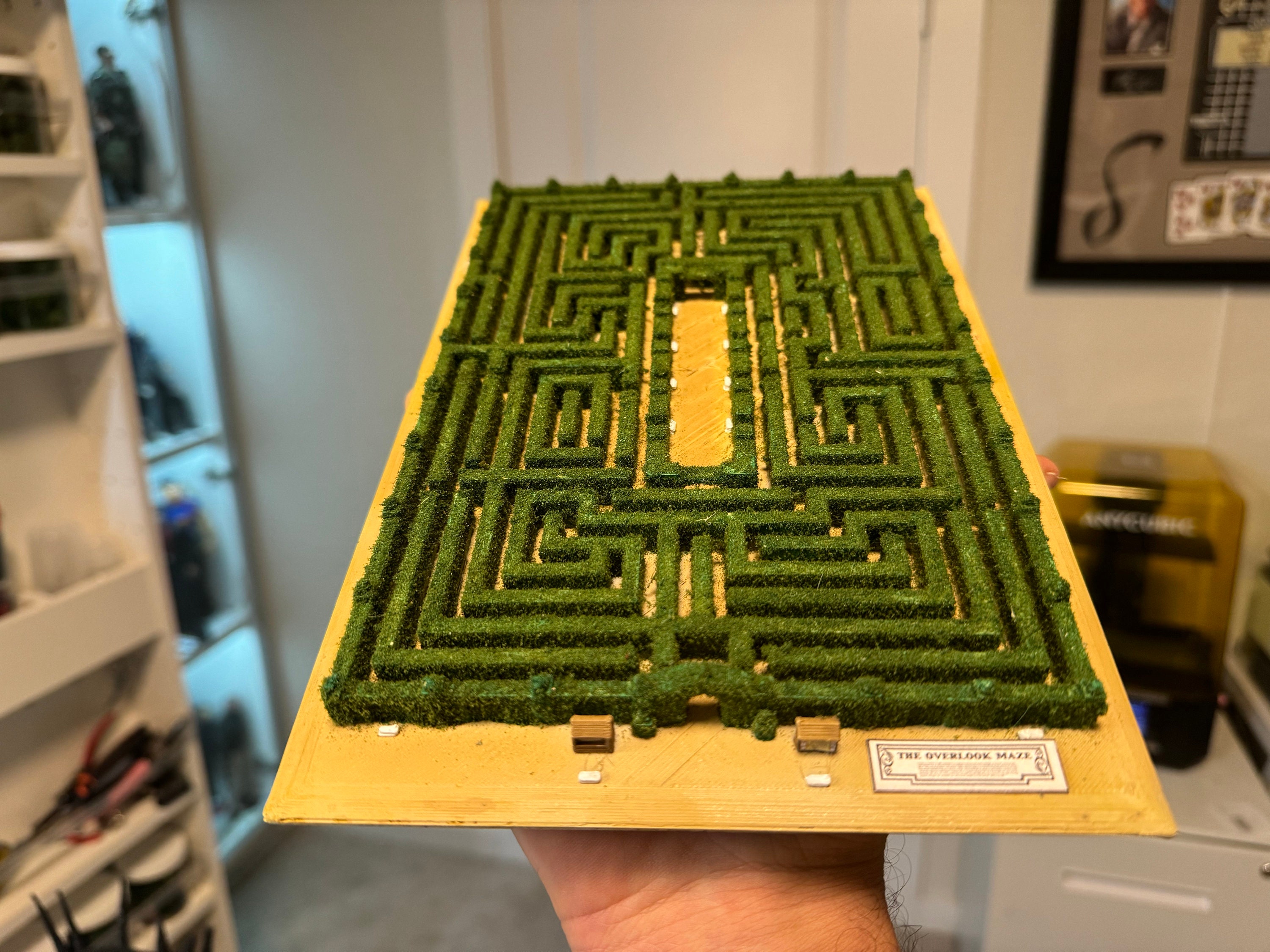 1:6 Scale Overlook Hotel Maze Model From the Shining - Etsy