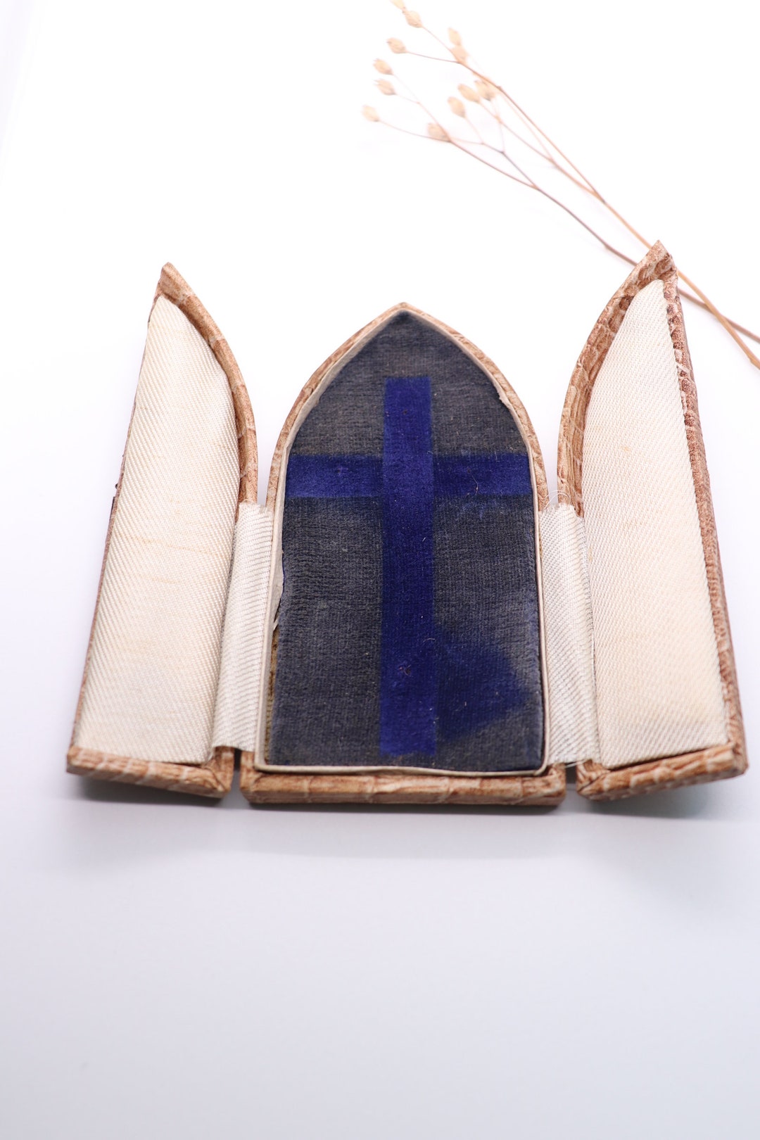 Antique French Cross Display Box Case Ecrin - Etsy