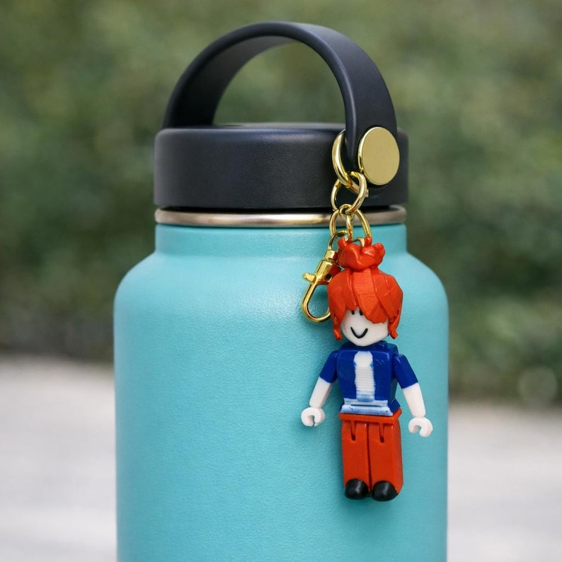 Custom Roblox Avatar Bacon Girl Keychain, Personalized Gamer Gifts ...