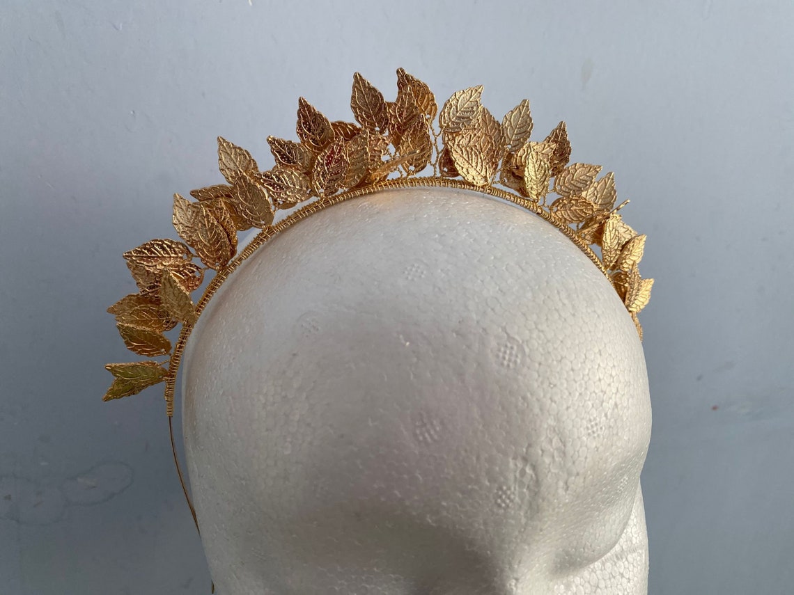 Gold Halo Leaves Headpiece Bridal Headdress Virgin Mary - Etsy