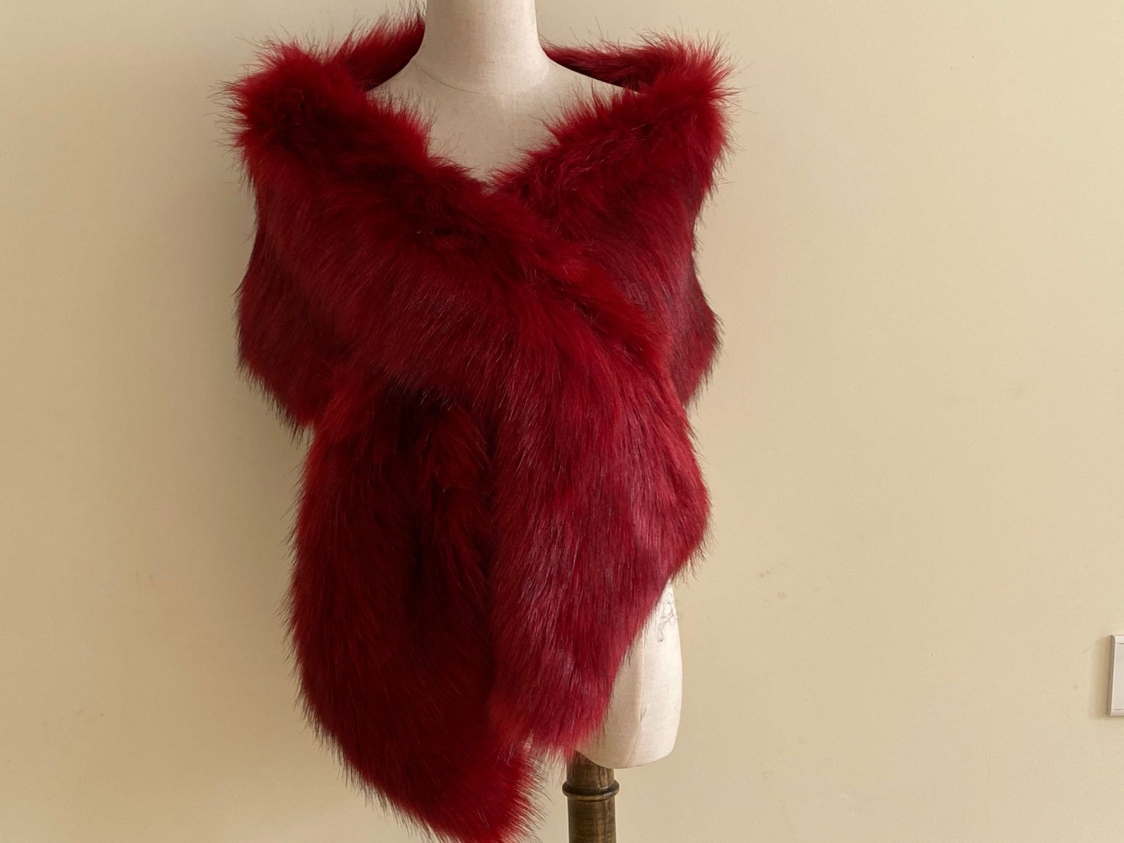 Burgundy Faux fur bridal wrap Wedding Fur shrug Bridal Fur | Etsy
