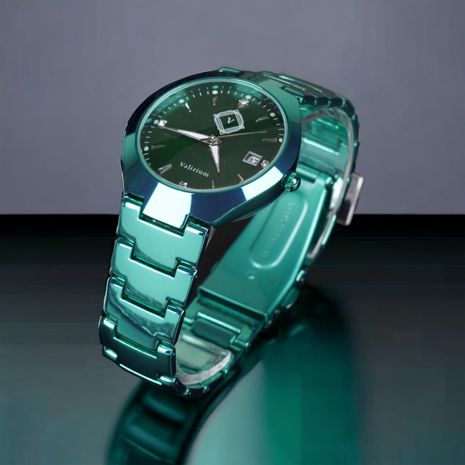 Vintage Green Watch for Men and Women | Unisex Emerald Dial Stainless ...