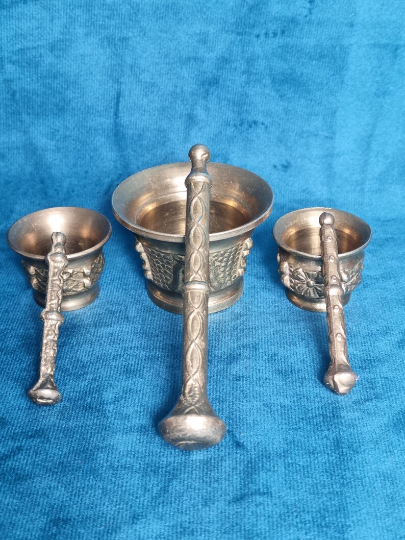 Set of 3 Vintage Brass Mortar and Pestles – Solid Metal – Kitchen ...