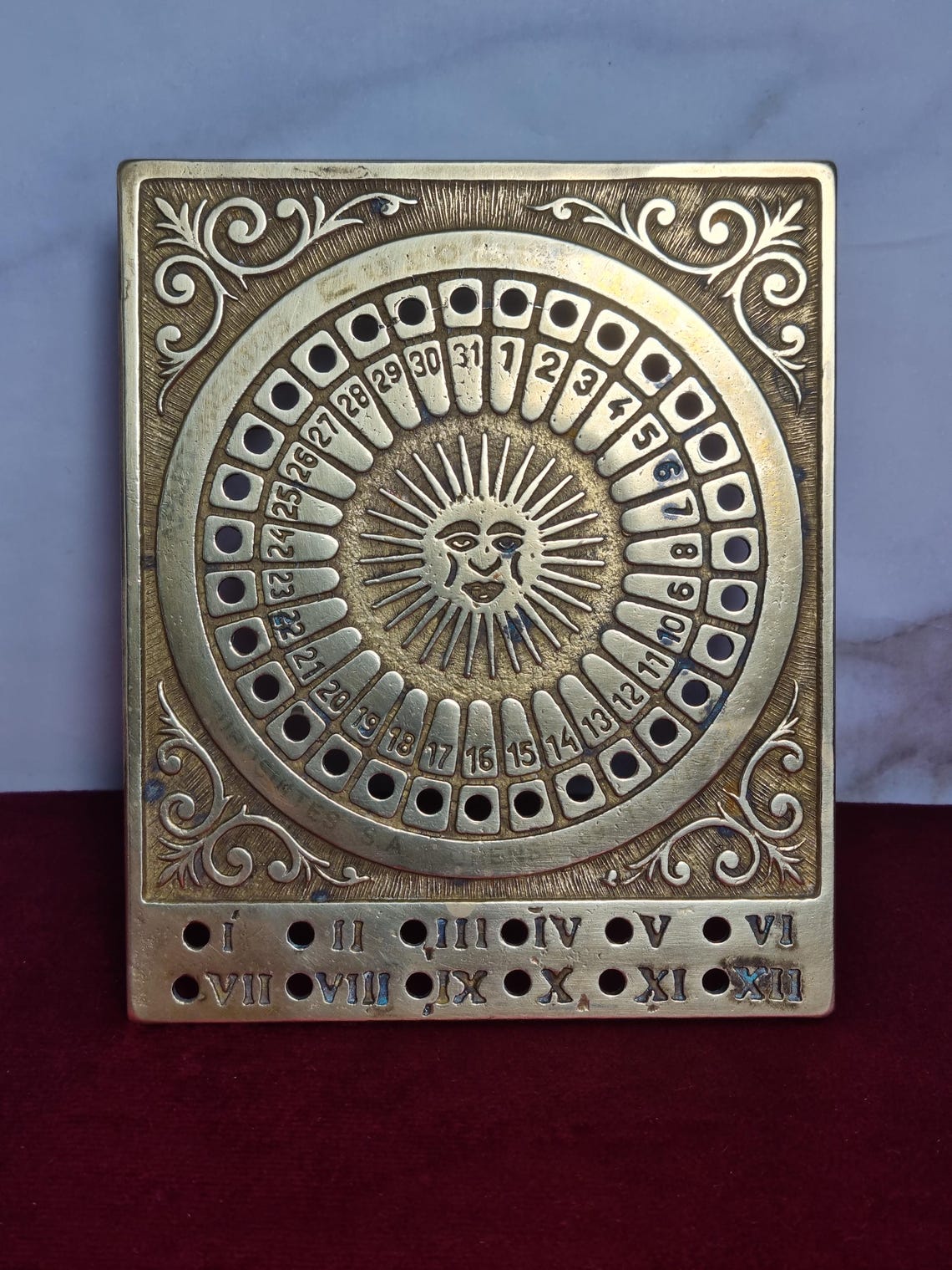 Vintage Brass Sundial Perpetual Calendar With Stand – Decorative ...