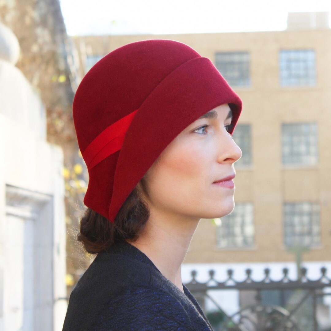 Red Cloche Hat ''JEANNE'' Classic Velour Felt 1920's Hat - Festive ...