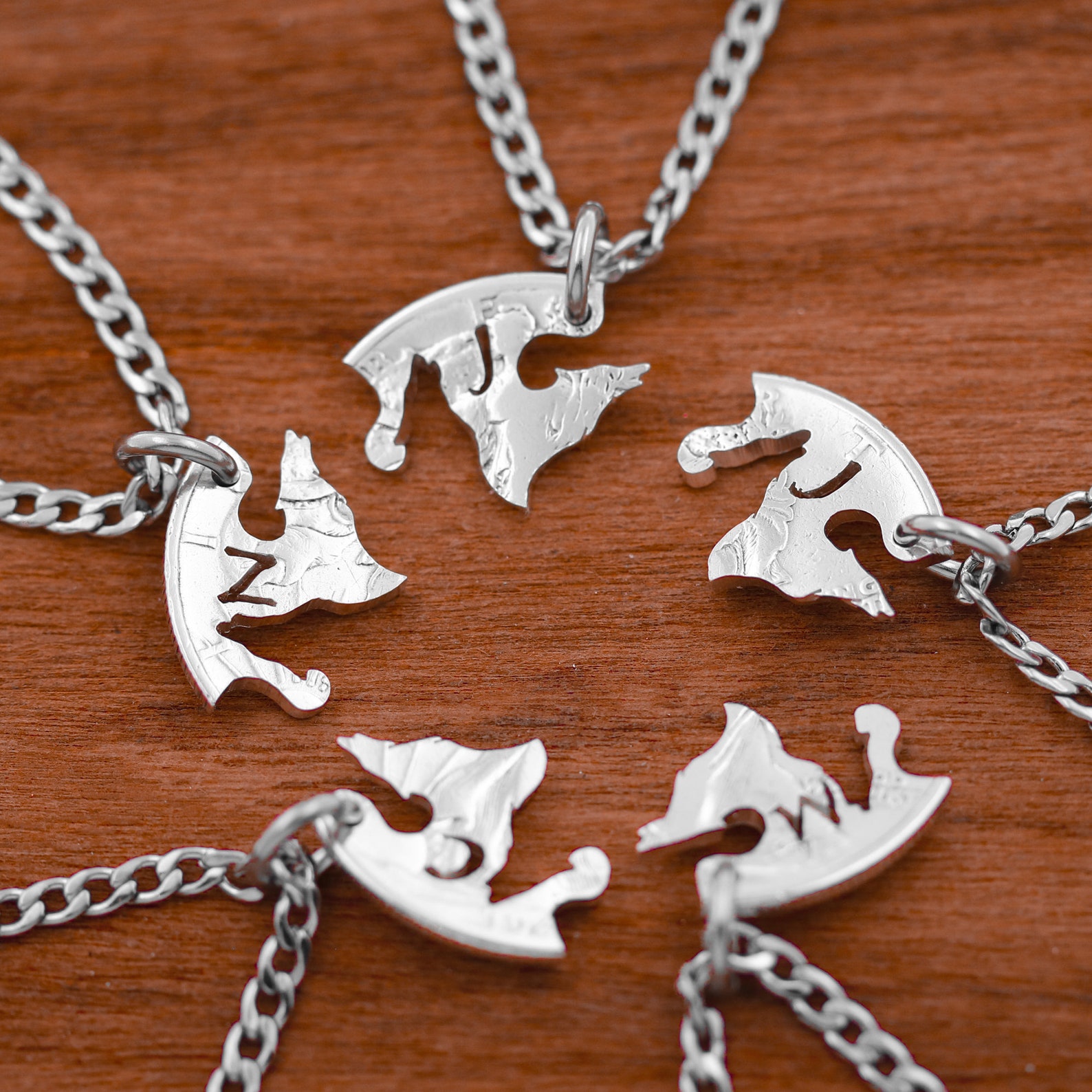 5 Best Friend Wolf Necklaces Five Wolves With Custom | Etsy