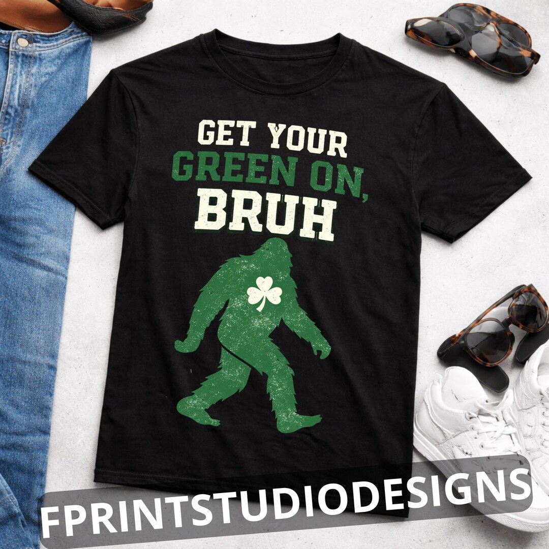 Retro Bigfoot Shamrock PNG , St Patrick's Day Sasquatch Shirt, Funny ...