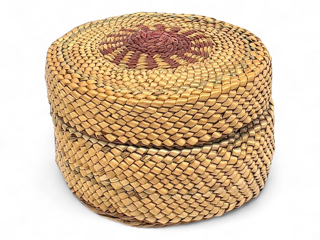 Vintage PNW Makah Nootka Native American Lidded Sweetgrass and Cedar ...