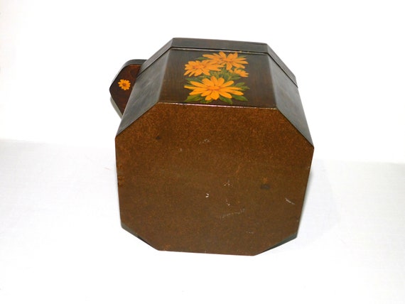 1974 Wood Purse Yellow Daisy Flowers Velvet Lined Top… - Gem