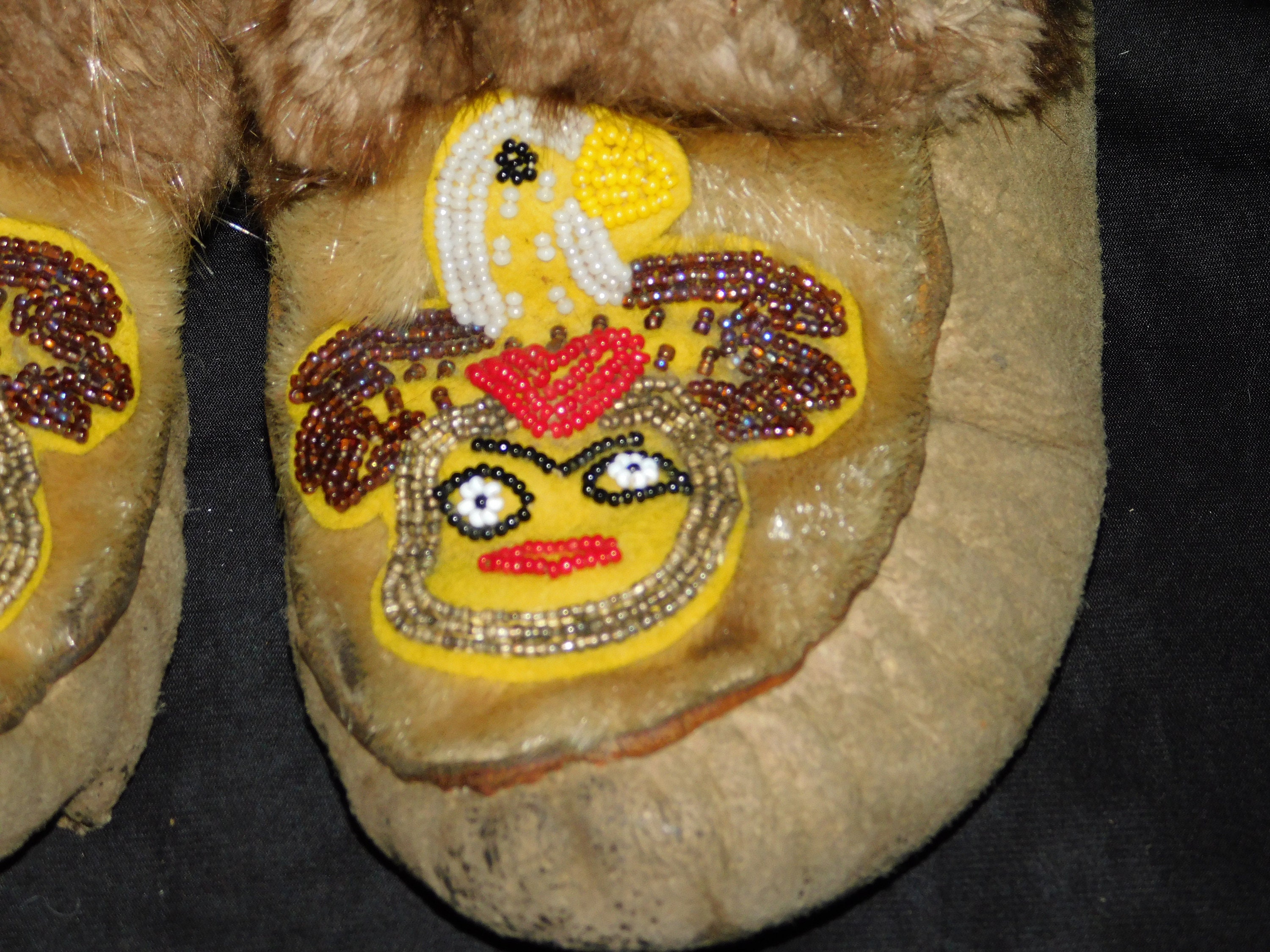 Vintage Alaska Native Eskimo Beaded Slippers for UPCYCLING Yellow Felt ...