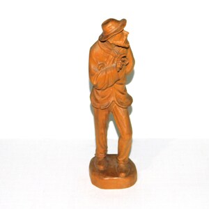 Vtg Wood Carving Man Pointing Finger Standing Hand Behind Back Hat ...