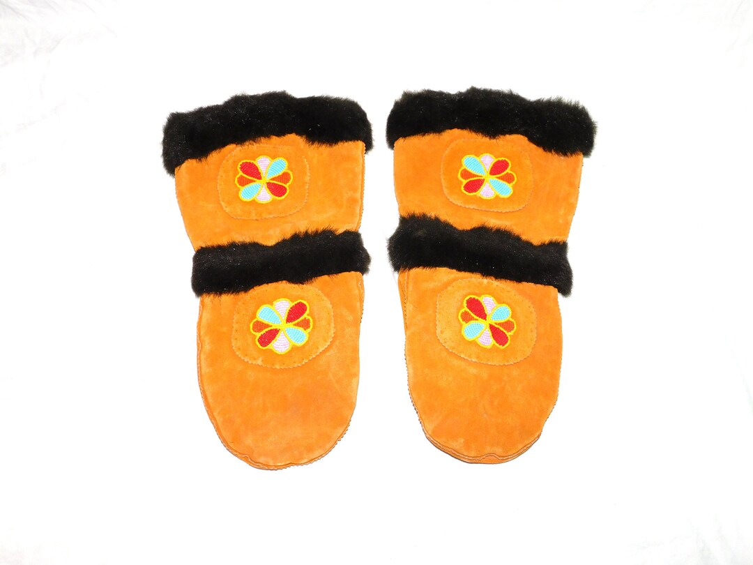 Alaska Native Athabaskan Indian Made Brown Suede Beaded Mittens Size XL ...