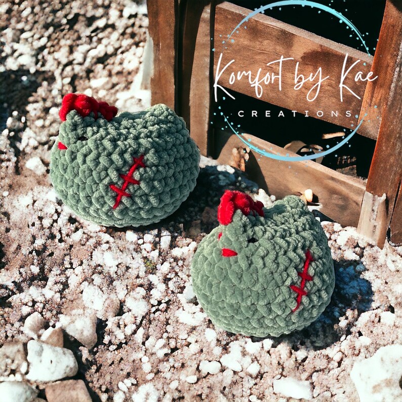 Zombie Chicken Plushie, Crochet Plush Amigurumi, Gift, Desk Pet ...