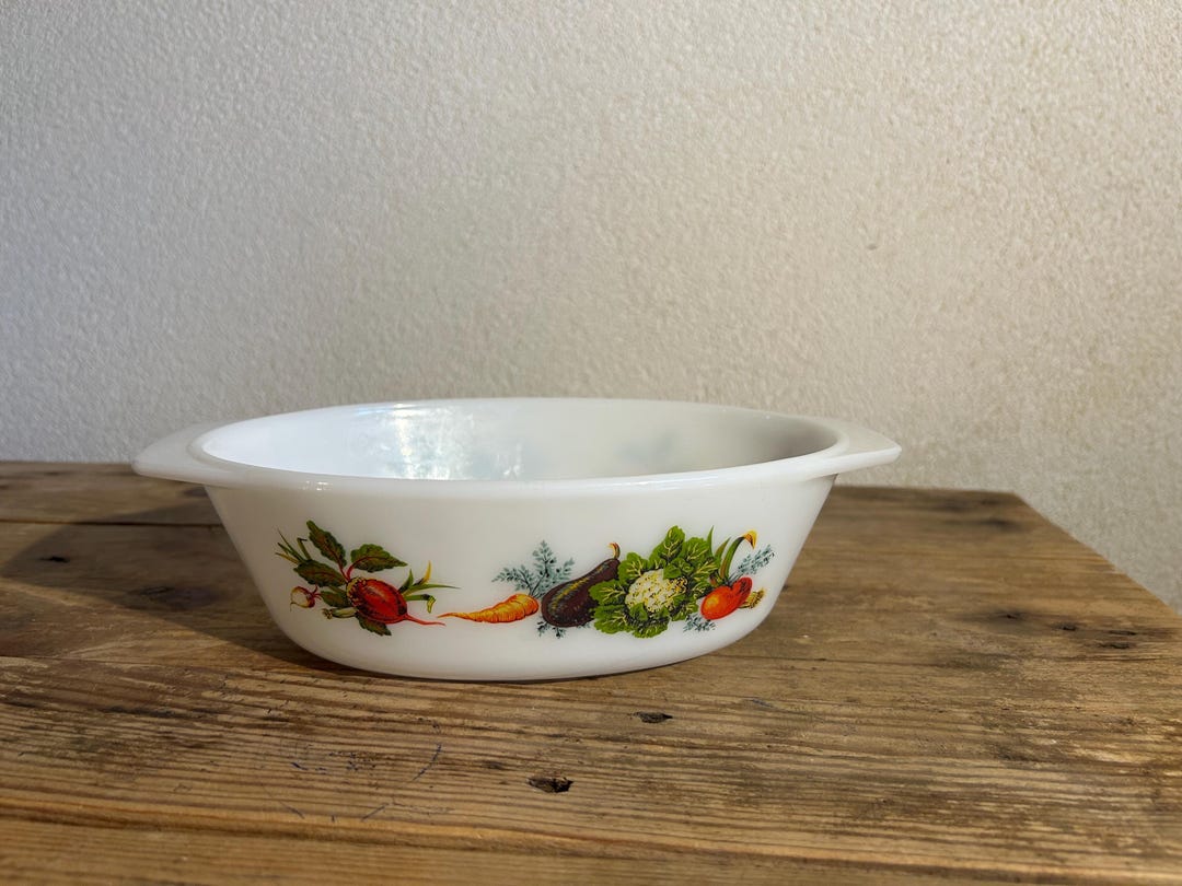 Vintage Pyrex England Casserole Dish – Vegetable Pattern – 1960s - Etsy