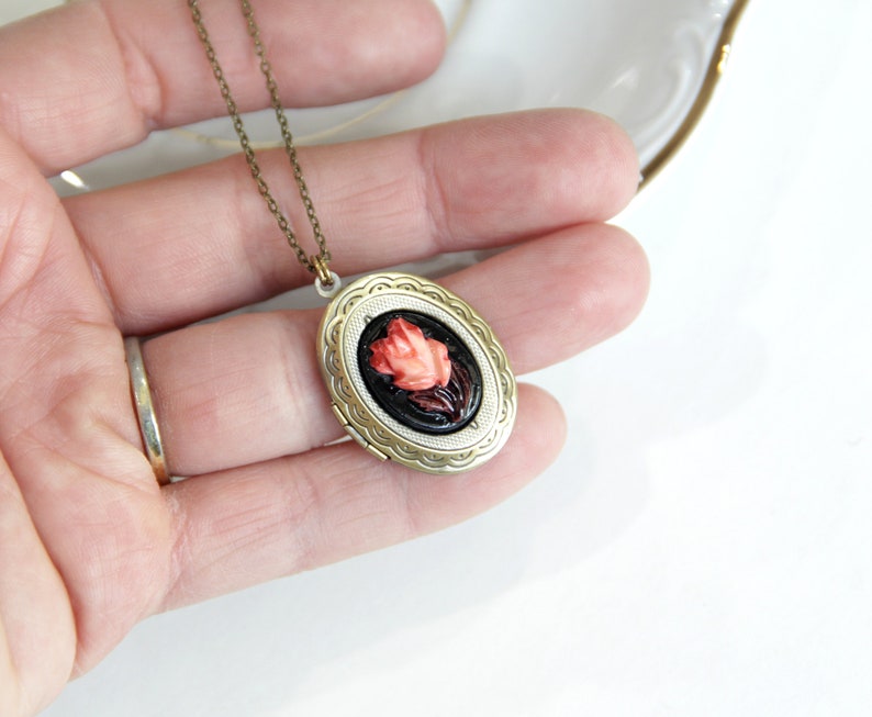 Rose Locket Necklace Picture Locket Vintage Style Locket - Etsy
