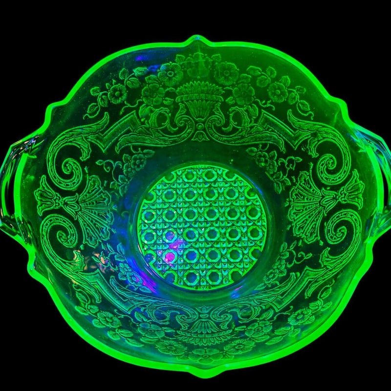 Etched Uranium Glass Bowl - Etsy