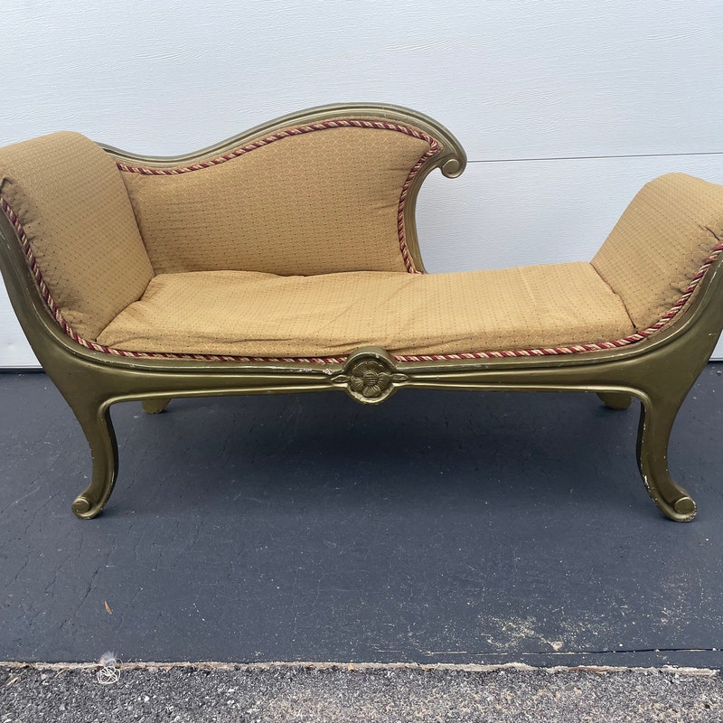 Fainting Couch - Etsy