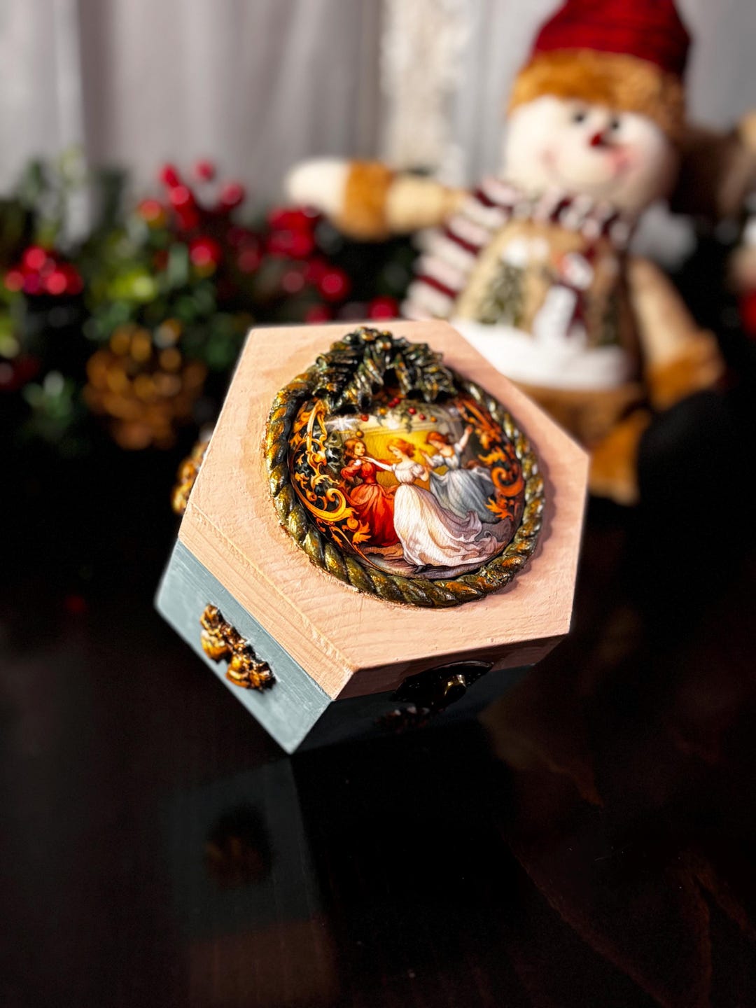 Handmade Christmas Keepsake Box With Decoupage Art - Etsy