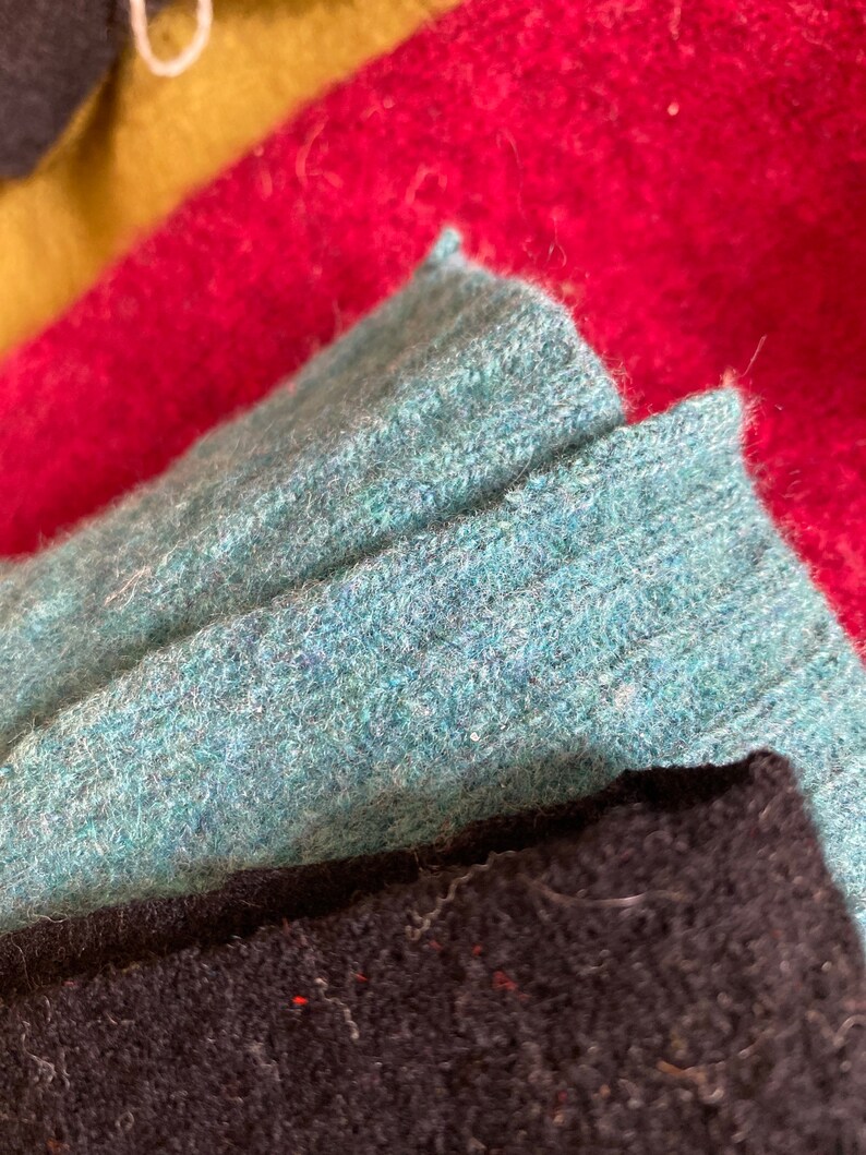 Wool Natural Fiber Dyed Patch Kit for Visible Mending / 10 G - Etsy