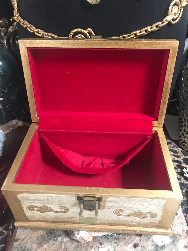 1968 Royal London, Vintage Wooden Box, Top Handle Purse, Collectible ...