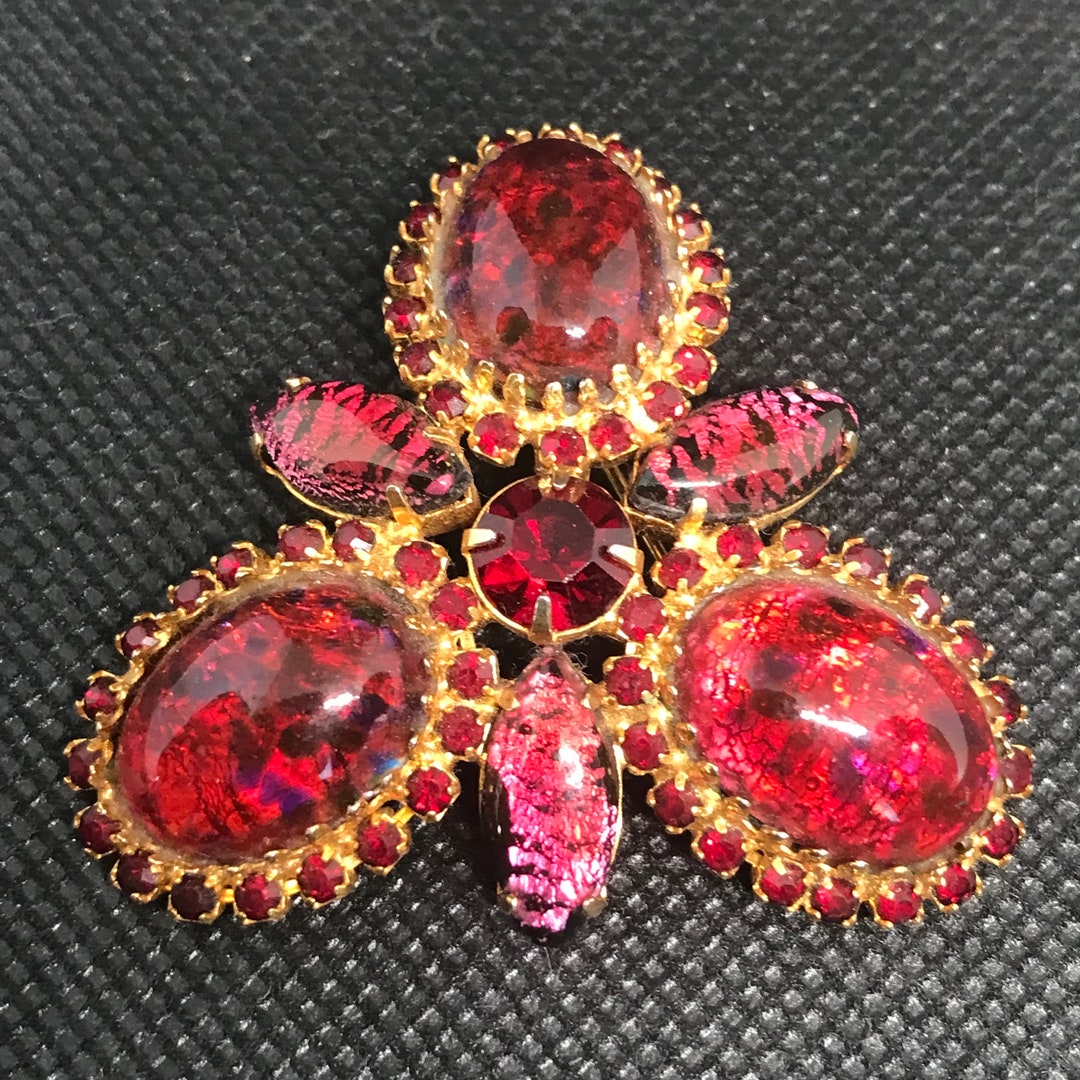 Vintage Red Rhinestone Brooch Pin 1950's 1960's - Etsy