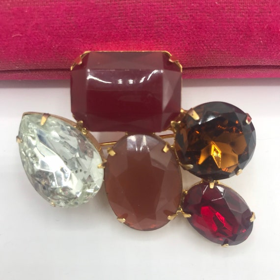 Pretty vintage 1950s red - Gem
