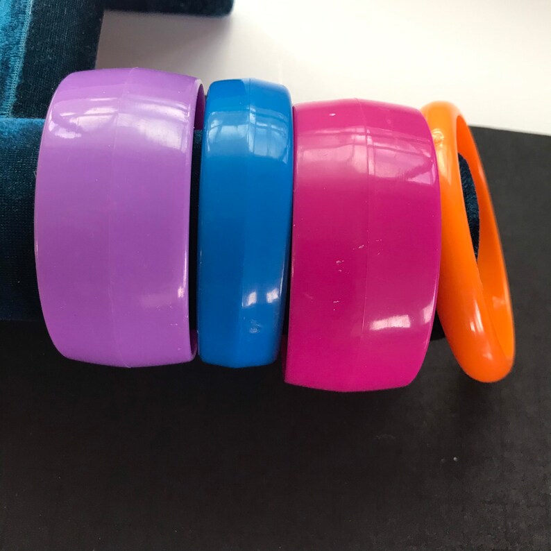 Vintage Pink Purple Blue Orange Plastic Bangle Lot Vintage - Etsy