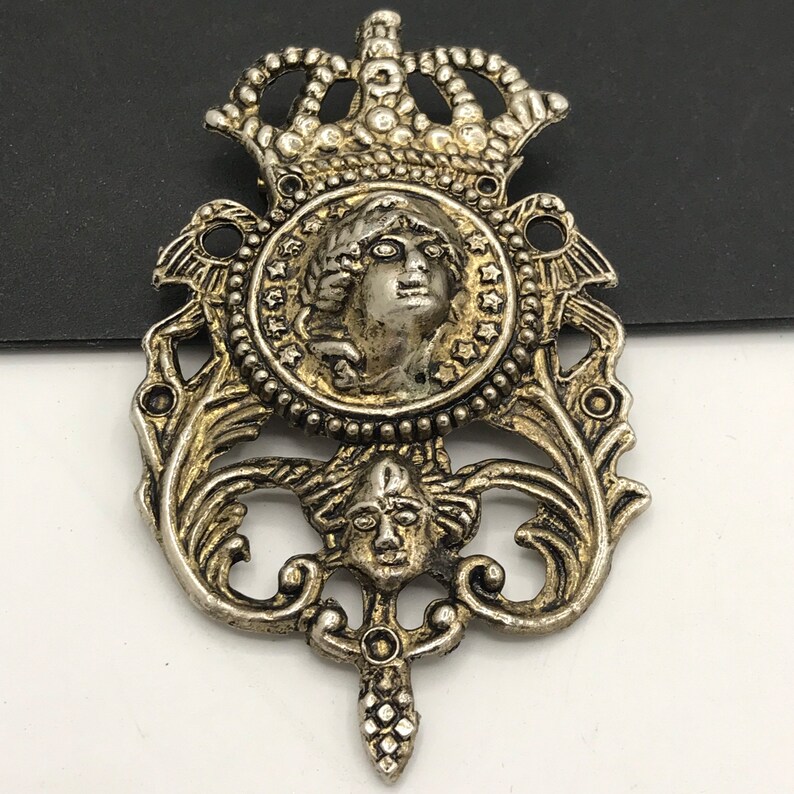 Vintage Crown Faces Crest Shield Coat of Arms Brooch - Etsy